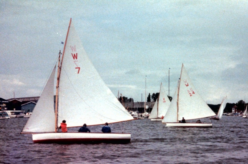 The Waveneys of the Norfolk Broads – intheboatshed.net