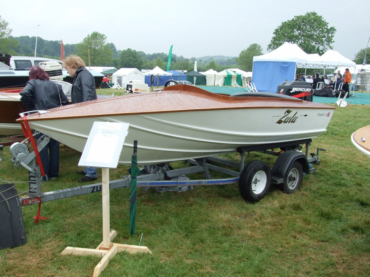 Motorboats at Beale 4 – intheboatshed.net