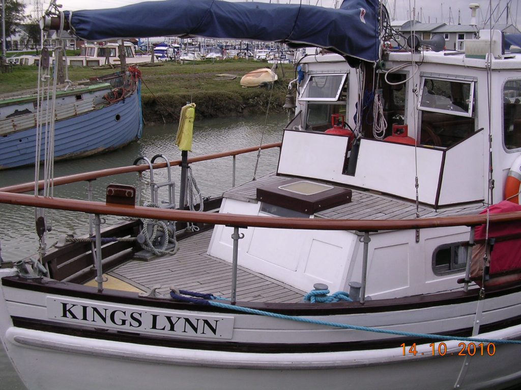 Scots Miss for sale Stern Deck 1 – intheboatshed.net