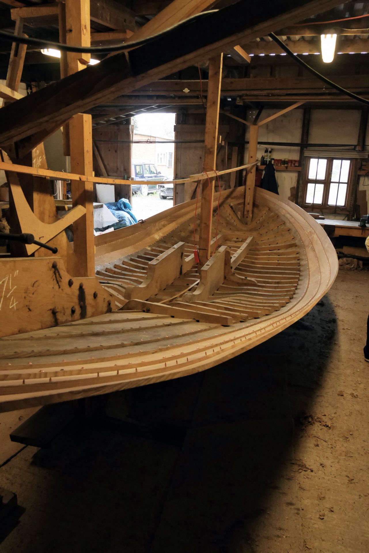 Building a new traditional fishing boat for Dungeness – intheboatshed.net